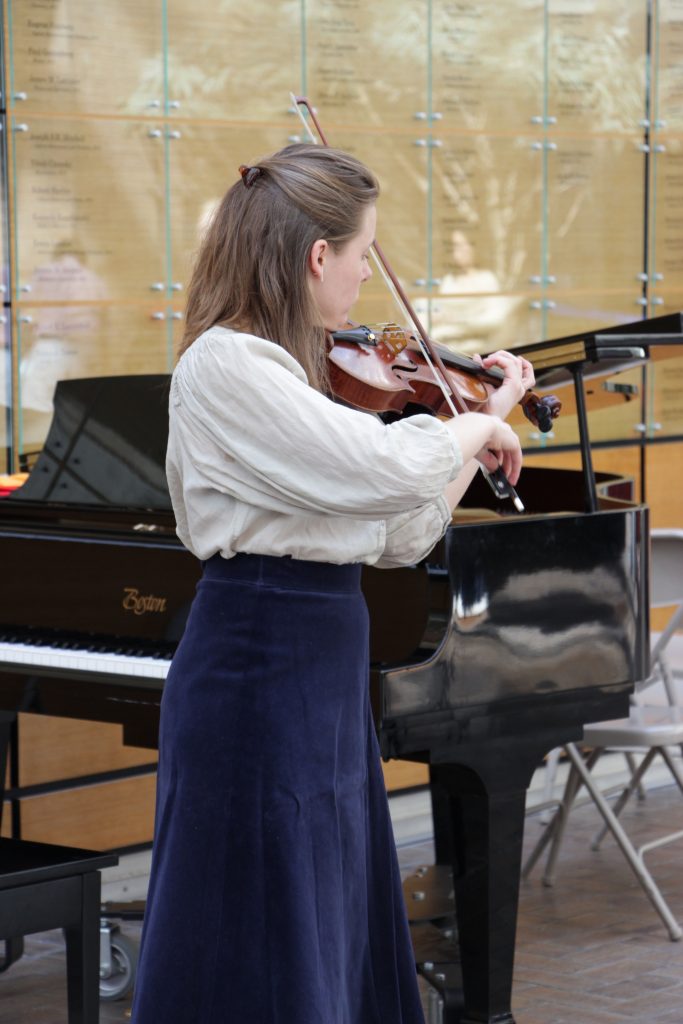 Library Concert Series: “The Art of Violin” | Stony Brook University ...