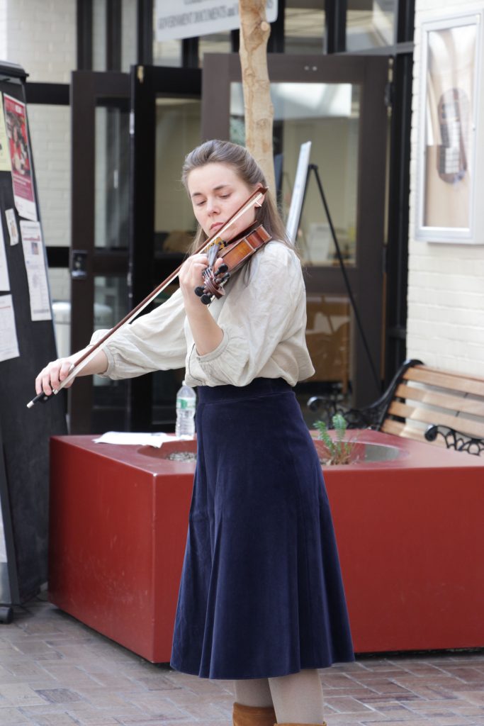 Library Concert Series: “The Art of Violin” | Stony Brook University ...