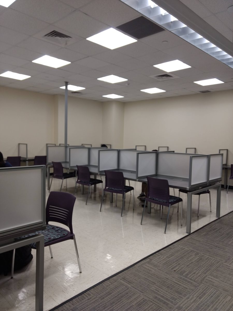 The HSL has lots of new seating! | Stony Brook University Libraries