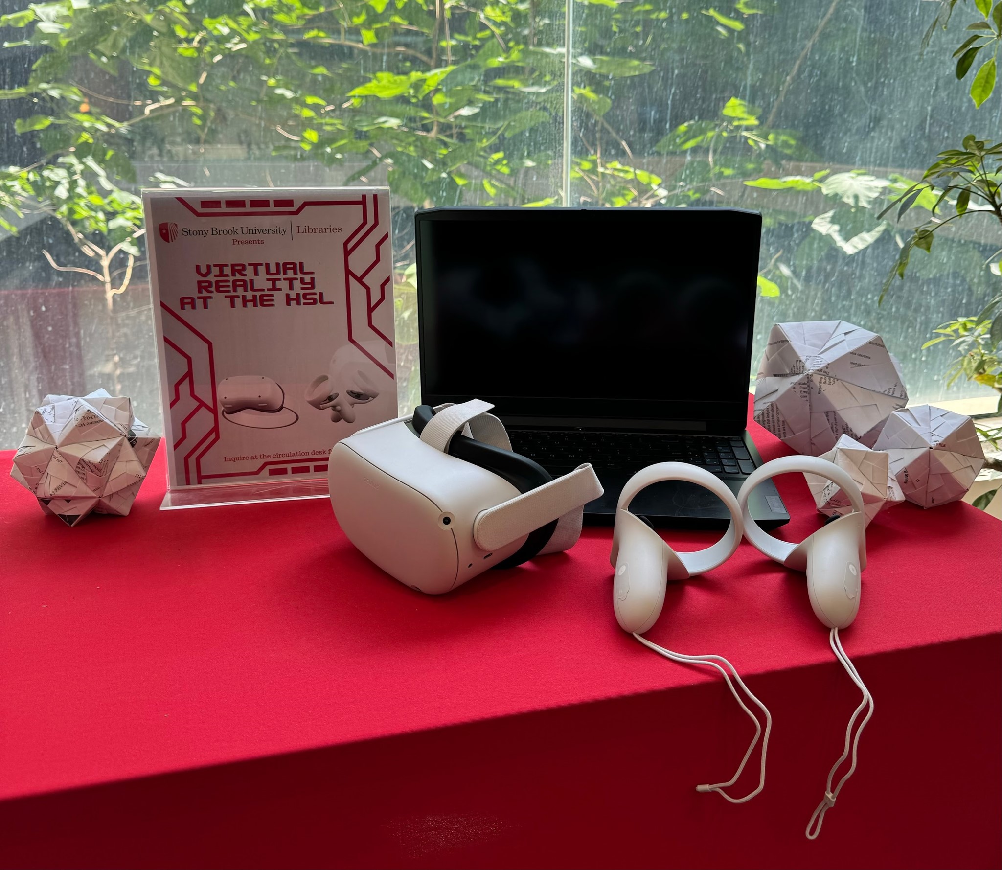 Virtual Reality Technology Now Available at the Health Sciences Library ...