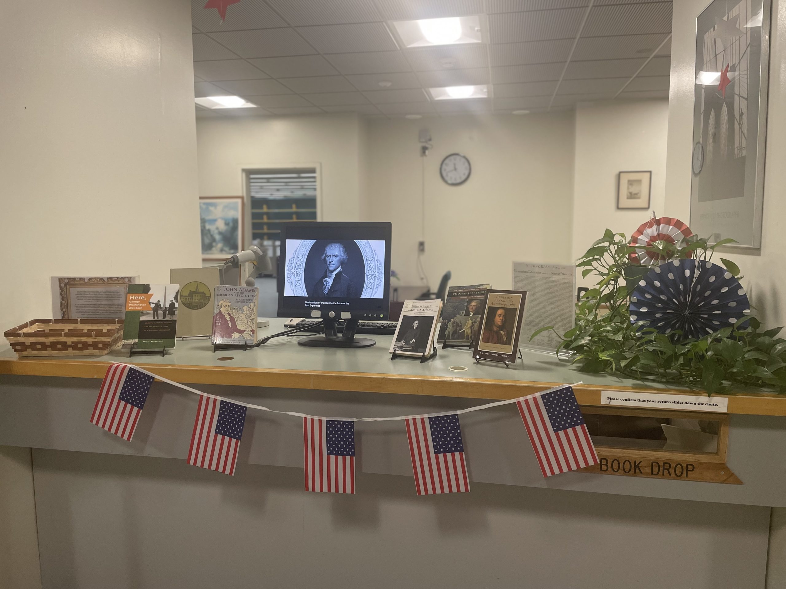 maindisplay1 | Stony Brook University Libraries